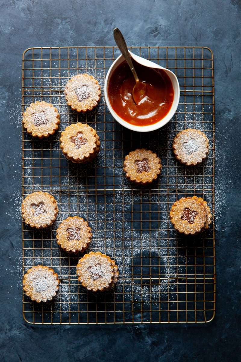 Pretzel Linzer Cookies with Salted Caramel - Everyday Annie